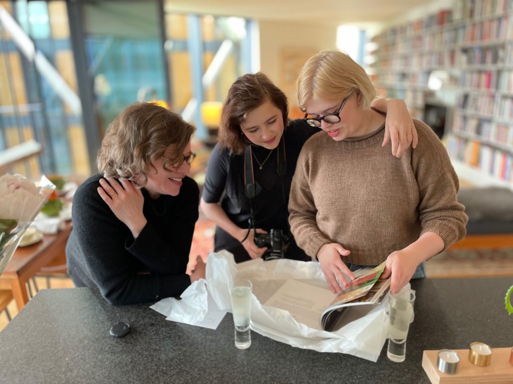 Kristen in London – feeding family and friends